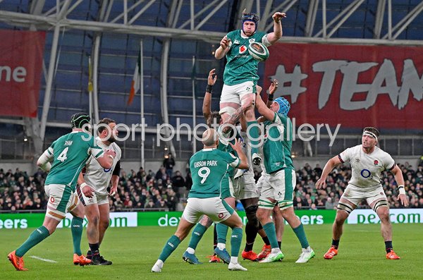Ryan Baird Ireland wins lineout ball v England Dublin Six Nations 2025 ...
